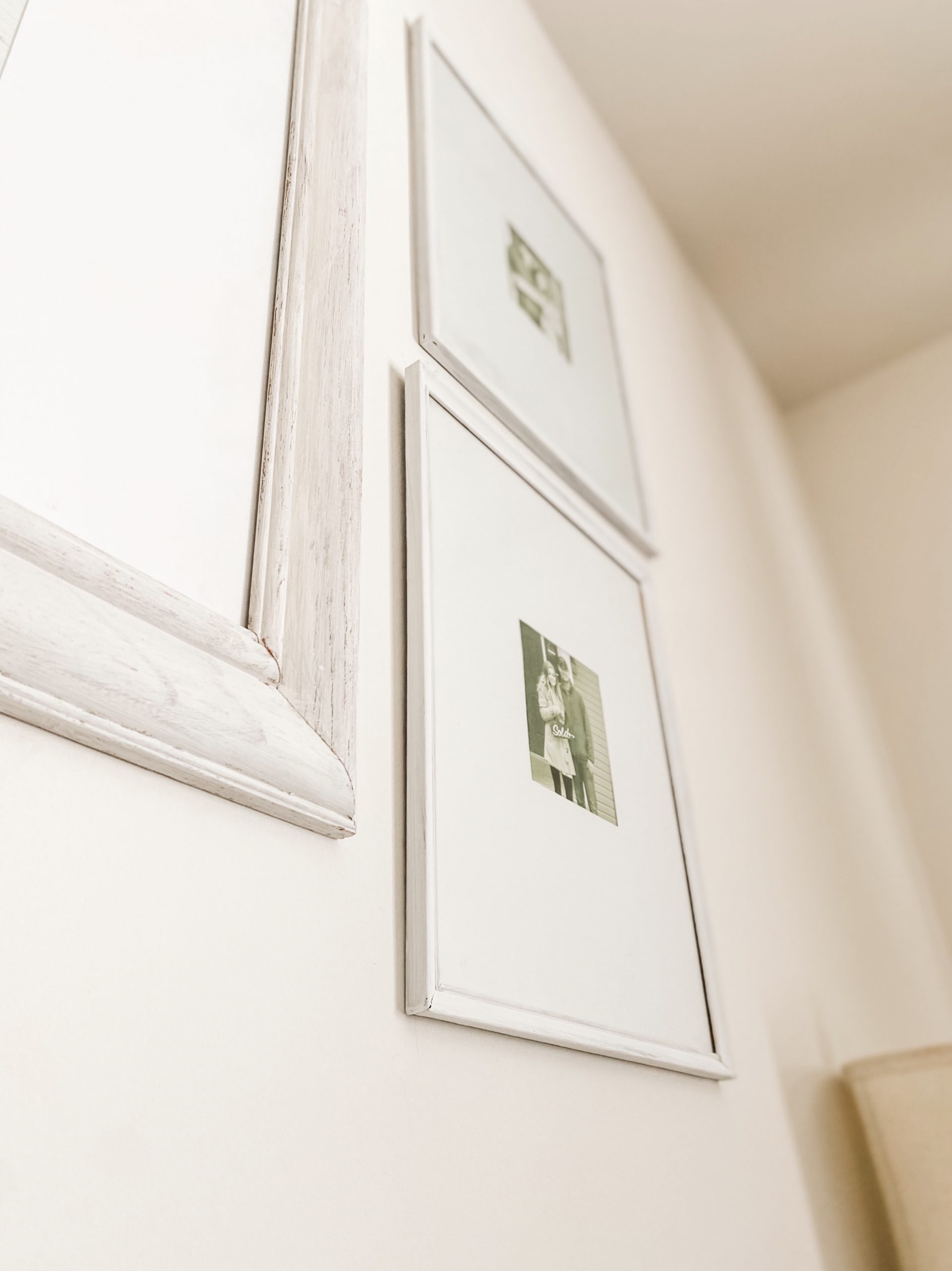 HOW TO TRANSFORM OLD PICTURE FRAMES - All Things Home | Interior Design